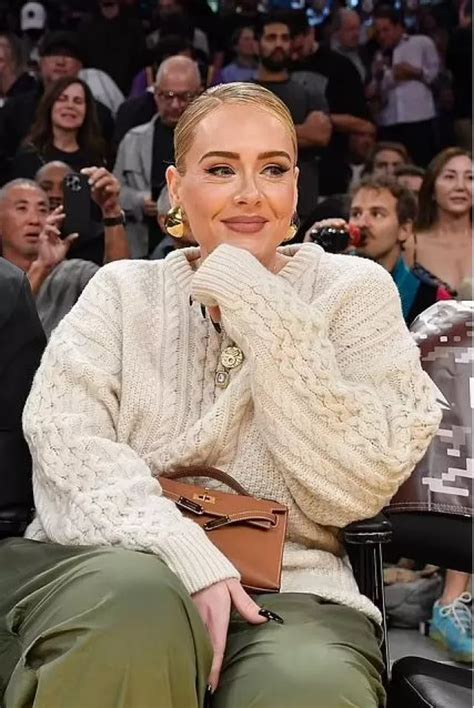 Toteme Oversized Cable Knit Wool Sweater Worn By Adele At La Lakers Vs Dallas Marvericks On