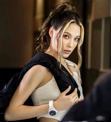 Gu Ailings Appearance On Weibo Night Is Bursting With Beauty Imedia