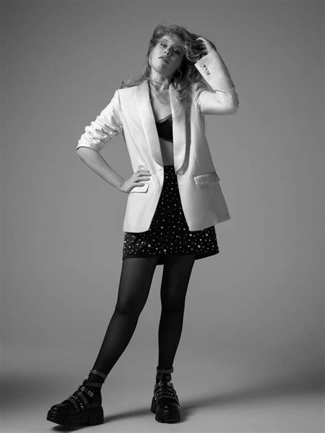 Juvena Heeft Ernstige Hartafwijking En Wil Model Worden Littekens Horen Bij Mij Linda Nl