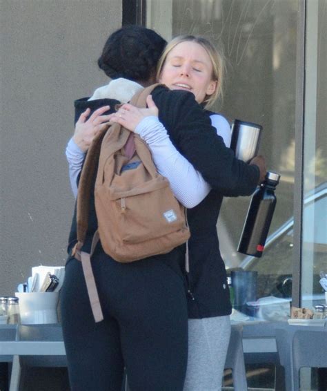 Kristen Bell Make Up Free Los Angeles 01 24 2019 CelebMafia