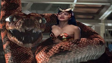 Python Squeeze Darna By Lichen93 On Deviantart