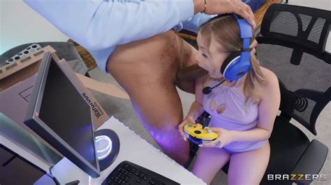 What Is The Name Of The Blonde Gamer With Blue Headphones Sucking Bbc