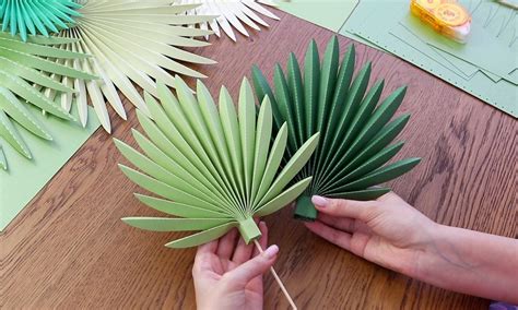 Printable Tropical Leaf Template