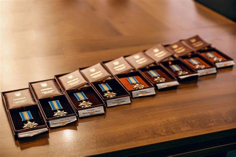 Рідним 9 ти вінницьких нацгвардійців вручили ордени За мужність посмертно