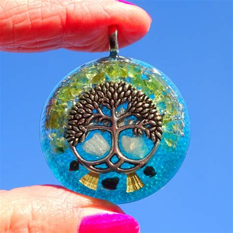 Orgonit Strom Života Chir Ocel Olivín Akvamarin Granát Potvor Pomáhat Tvořit