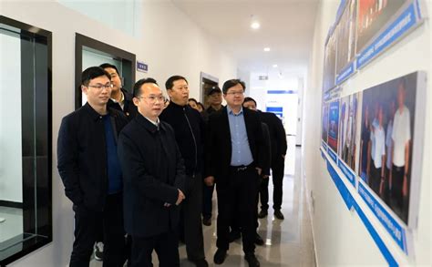 安源区人民政府 部门动态 区领导督导重点工业项目和景区建设