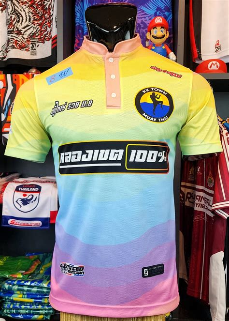 เสื้อบอลพิมพ์ลาย ขั้นต่ำเพียง 5 ตัว ออกแบบเองได้ไม่จำกัดจุด โปรโมชั่นพิเศษ ผ้าป๊อปคอร์น