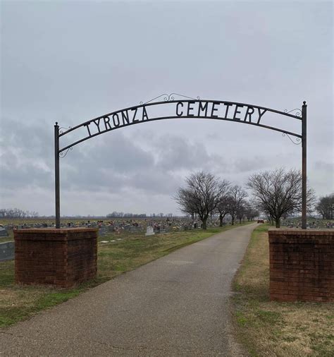 Tyronza Cemetery In Tyronza Arkansas Find A Grave Cemetery