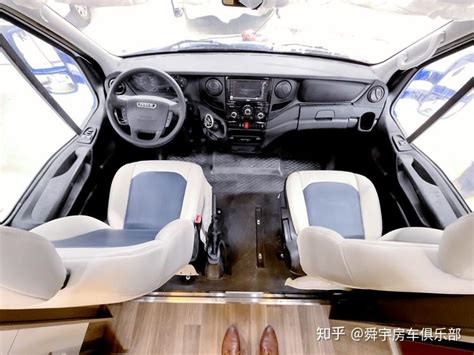 舜宇依维柯c型双拓展房车，旅途中温馨的家 知乎