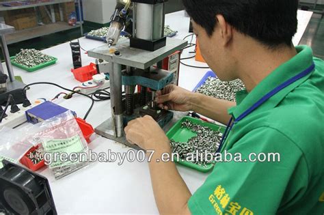 China Cordless Wireless Remote Control Mini Eggs Bullet Vibe Vibrator Discreet Sex Toy Factory