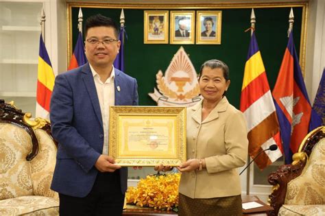 សម្តេចកិត្តិសង្គហបណ្ឌិត ម៉ែន សំអន៖ អនុញ្ញាតិឱ្យប្រធានក្រុមប្រឹក្សាភិបាលសមាគមកម្ពុជា ចិន