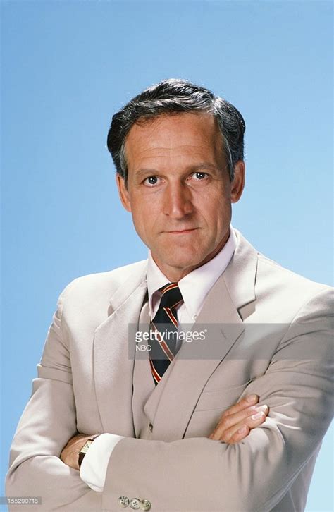 Pictures Of Robin Pearson Rose