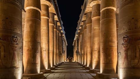 Premium Photo Beautiful Columns Of The Kom Ombo Temple At Night
