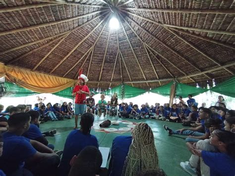 Jornal O Candeeiro Escolas Públicas De Salvador E Mata De São João