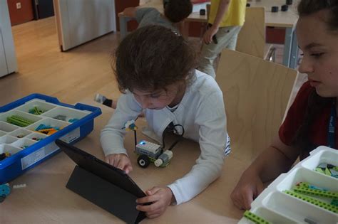 Bauen Und Programmieren Des Lego WeDo RFDZ Informatik