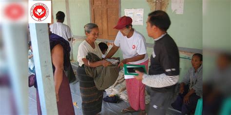 ရေဦးမြို့နယ်၌ မီးရှို့ခံရသည့် အိမ်ထောင်စု ၁၆၀ အတွက် စောင်နှင့် စားနပ်ရိက္ခာများ လှူဒါန်း