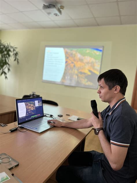 СЕМІНАР «ДОВКІЛЛЯ І ВІЙНА ВІДБУВСЯ Сьогодні в Орхуському інформаційно просвітницькому центрі