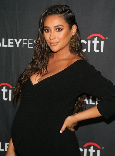 What Did Shay Mitchell Name Her Baby Babe POPSUGAR UK Parenting