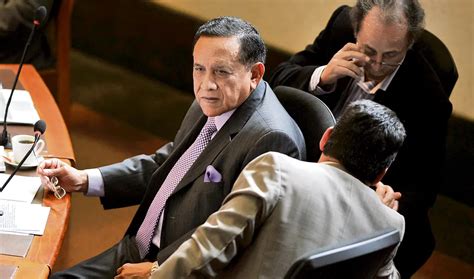 Colombia Investigan A Exjefe Policial Por Magnicidio Carlos Pizarro