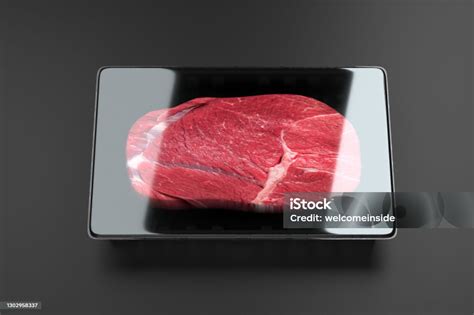 투명 필름 봉투 절연 에서 원시 고기 트레이 스테이크 패키지 3d 렌더 소고기에 대한 스톡 사진 및 기타 이미지 소고기 스테이크 3차원 형태 Istock