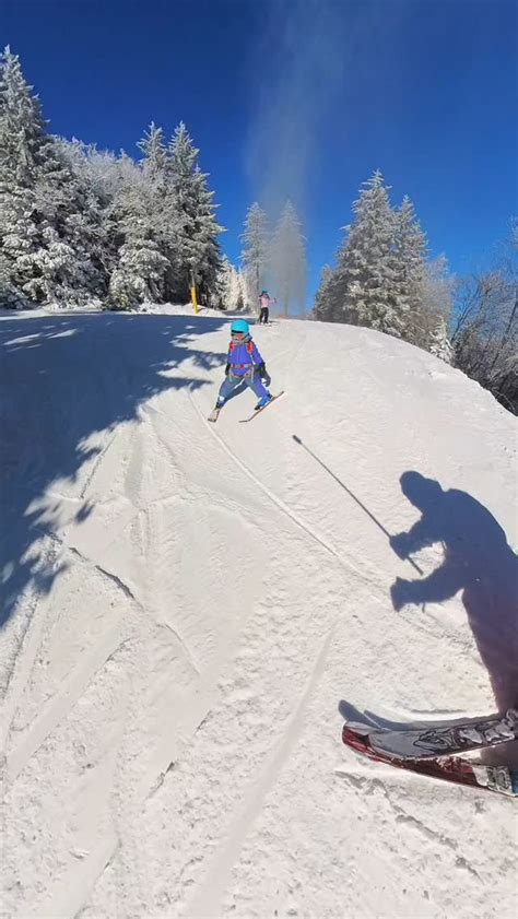 Lily Yuki・ 莉梨衣 Lily Yuki Ski • Instagram Photos And Videos