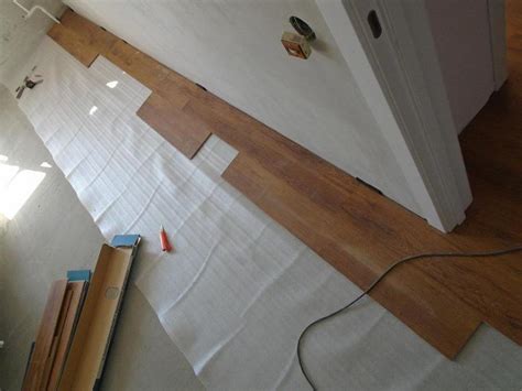 Укладка ламината - полная инструкция для монтажа своими руками