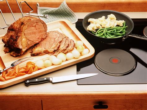 배경 화면 고기 조각 플레이트 칼 양파 당근 1600x1200 4kwallpaper 1101835 배경 화면 Wallhere