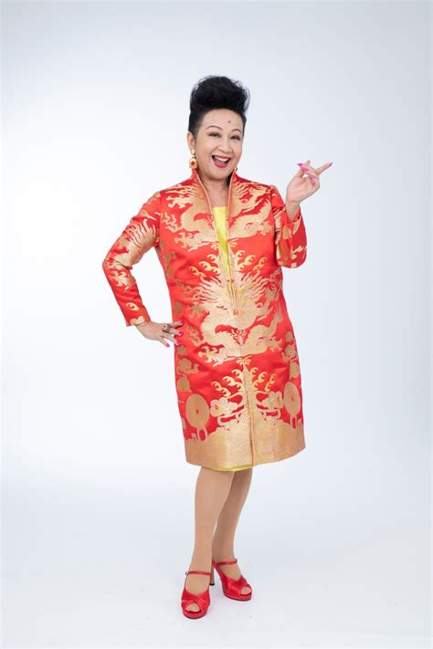 薛家燕马港隔空拍广告 · 爆母子合作火药味十足 娱乐 大马娱乐