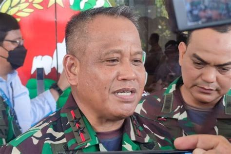Foto Panglima Perang Ad Kecam Pernyataan Effendi Simbolon “tni Bak Gerombolan”