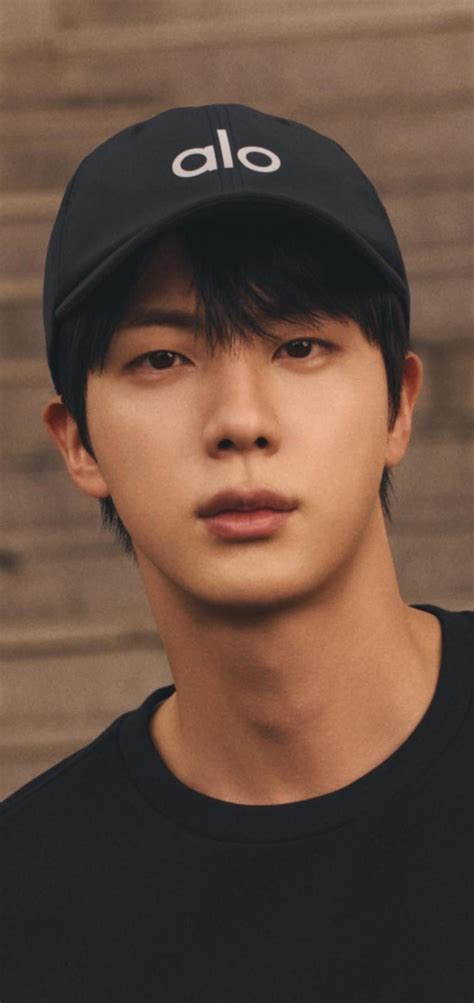Pin By Laura Melo On Jin Worldwide Handsome Kim Seokjin Seokjin Bts