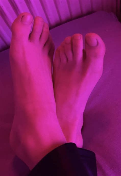 Lick My Stinky Feet R Male Feet