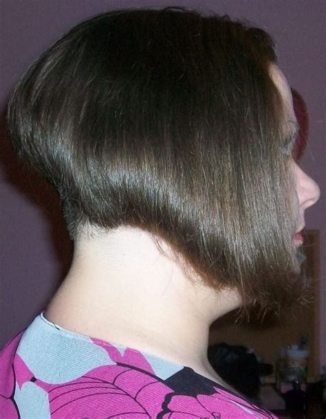 Hairstyles Haircuts Bobs Haircuts Fishing Hook Knots Angled Bobs