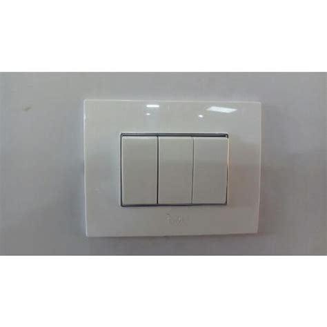 Modular Switch INR 150 Piece By Sri Maruti Electrical Enterprises ID 6536906