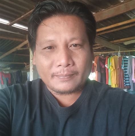 ช่วยๆกันทำสวน😁 คลิปตลก คนไทยเป็นคนตลก Reels คนมักม่วน ปิ่ง นอนนา