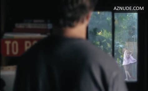 Julie Mond Butt Scene In Finding Neighbors Aznude