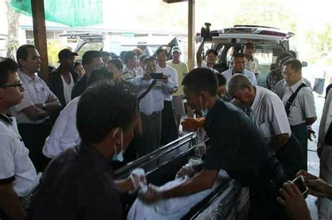 အမြန်လမ်းတွင် ကားမီးလောင်၍ ရုတ်တရက်ဆုံးပါးသွားသော သူများ၏ နောက်ဆုံးခရီး Myanmarload