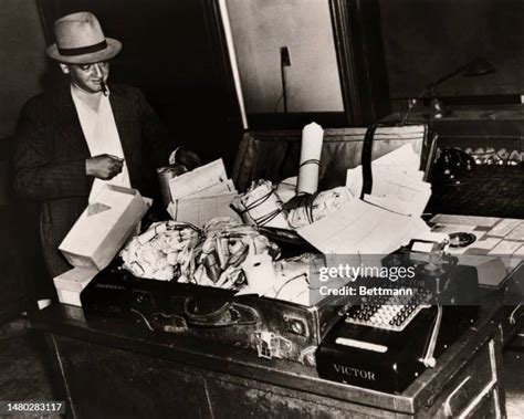 Weegee Photos And Premium High Res Pictures Getty Images