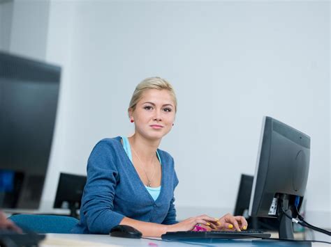 Babe Woman In Computer Lab Classroom Stock Photo At Vecteezy
