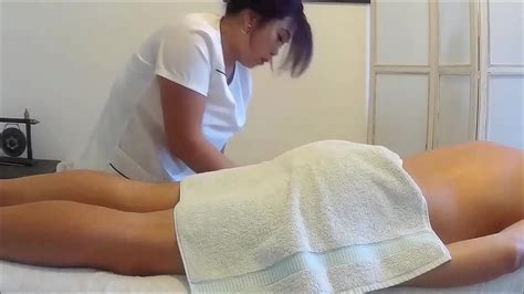 Full Service In A Real Asian Massage Parlor