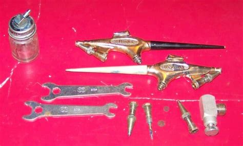 Binks Wren A And B Airbrushs Wextra Parts And Box Sold As Is Ebay