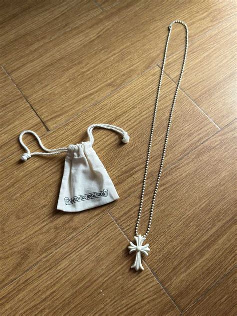 Chrome Hearts Chrome Hearts Silicone White Cross Neck Gem