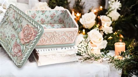 δείτε πως θα φτιαξω ένα όμορφο ρομαντικό κουτί για δώρο με ντεκουπάζ ξύλογλυπτα και στενσιλ