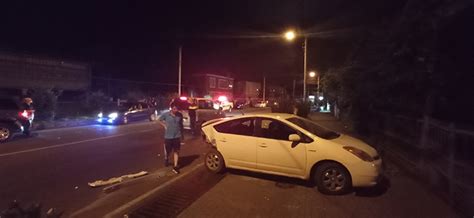 ავტოსაგზაო შემთხვევა ოზურგეთში დამტვრეულია 3 ავტომობილი ფოტოები გურიის მოამბე