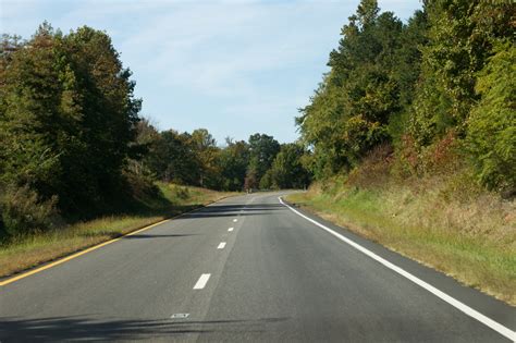 무료 이미지 운전 아스팔트 레인 어깨 도로 여행 하부 구조 오디세이 노면 비 건축물 통제 된 고속도로 4670x3113 221619 무료
