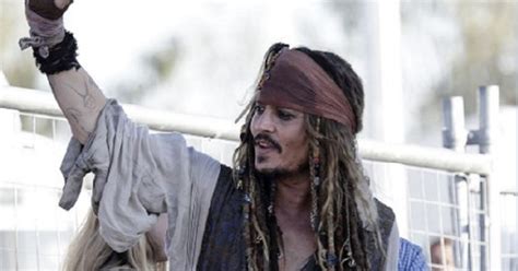 Johnny Depp Se Volvió A Vestir De Jack Sparrow Qué Pasó