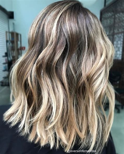 Natural Light Brown Hair With Blonde Highlights