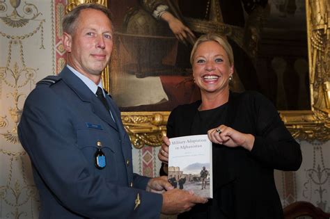 Oorlogsexpert Frans Osinga Neemt Afscheid 06 De Vliegende Hollander