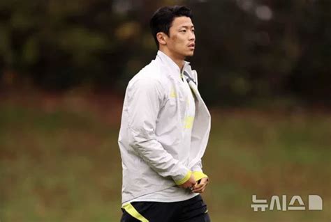 황희찬 33분 출전 울버햄튼 에버턴에 0 4 대패2연패