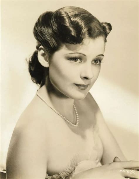 40 Gorgeous Photos Of Ruth Hussey In The 1930s And 40s ~ Vintage Everyday