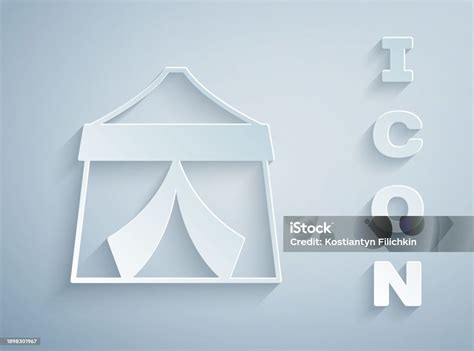 회색 배경에 격리 된 서커스 텐트 아이콘을 잘라 종이 카니발 캠핑 텐트 놀이 공원 종이 아트 스타일 벡터 3차원 형태에 대한 스톡 벡터 아트 및 기타 이미지 Istock